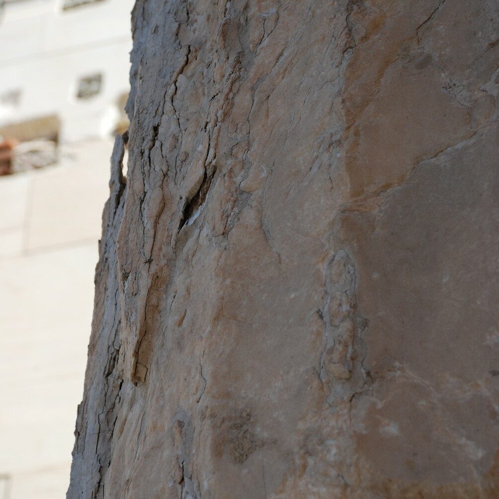 Deterioration of the marble - YSMA